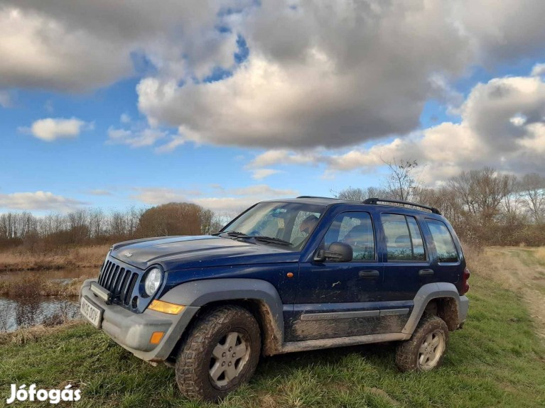 Jeep Cherokee KJ 2.8 Crd-Csere is:quad,cross,enduro - Monor, Autó ...