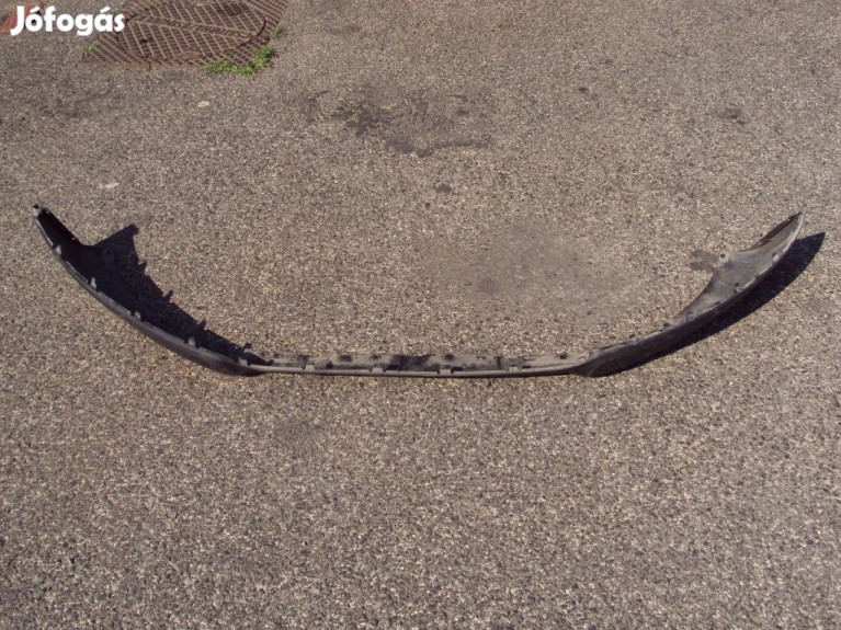 VOLVO XC60 2009-2013 Első Lökhárító alsó rész Enyhén sérült eladó ...
