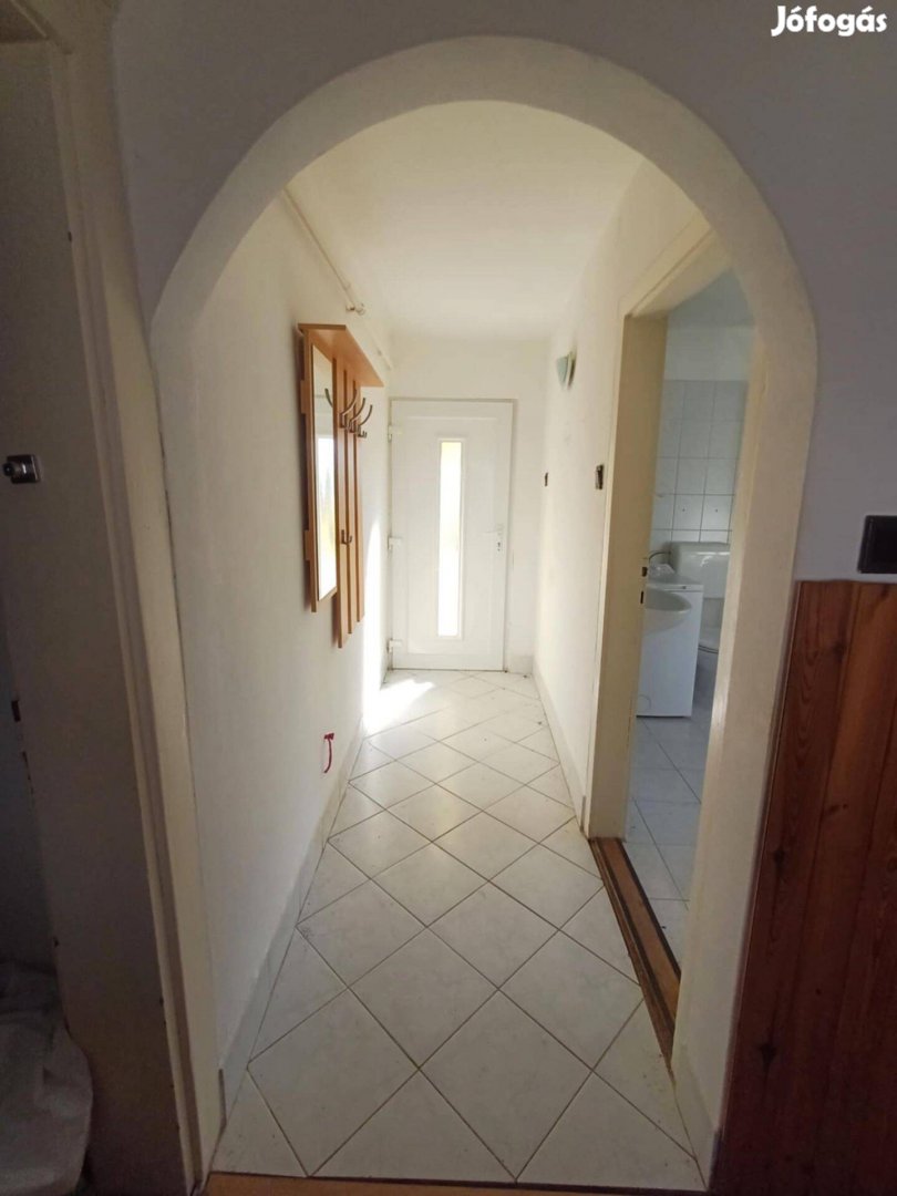 Martonvásári ház és telek - Martonvásár, Fejér - Ház