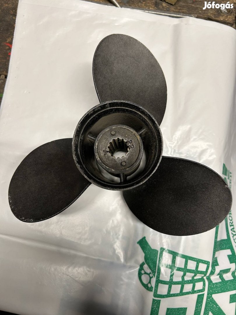 Yamaha Csónakmotor csiga - Halászi, Vízijármű alkatrész, felszerelés ...