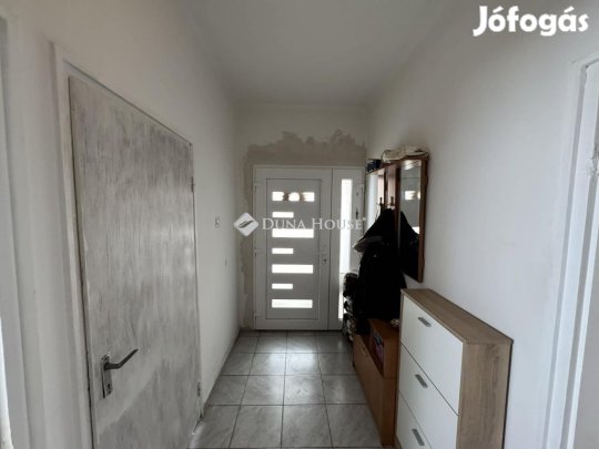 Pécs nyugati városrészben 140 m2- es családi ház eladó! - Pécs, Ház ...