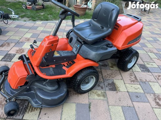 eladó Husqvarna fűnyíró traktor - Mosonmagyaróvár, Kerti kisgépek - Jófogás