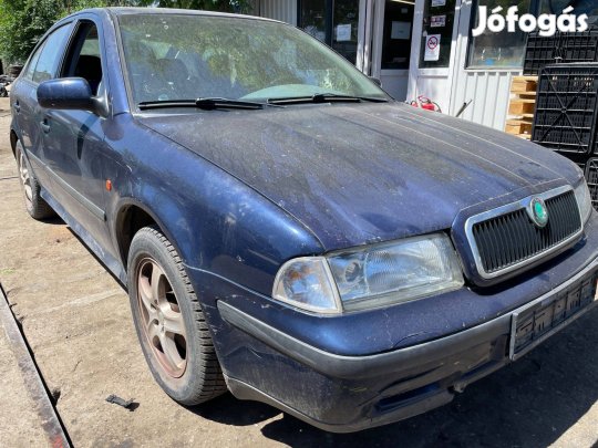 Skoda Felicia (1998) 1.3i 781135M Alkatrészek #M3892 - Debrecen, Egyéb ...